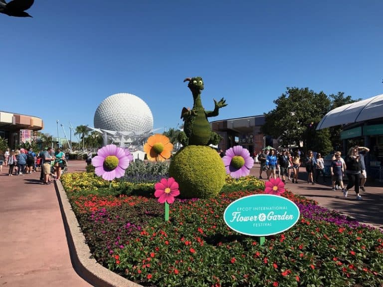 Walt Disney World Opens Booking for Garden Rocks Dining Packages During ...
