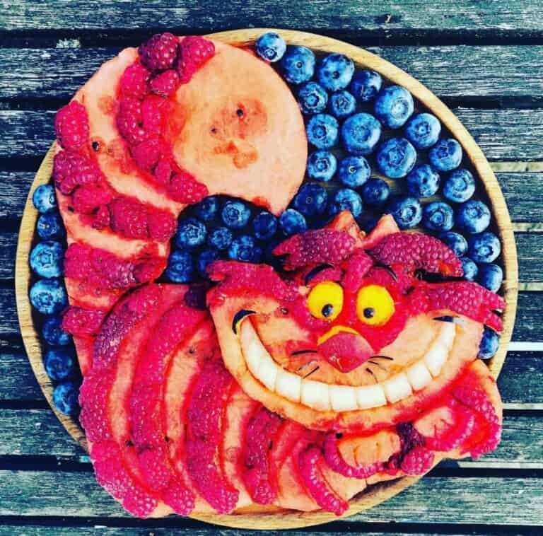 We Can't Stop Looking at These Disney-Themed Fruit Creations | Disney ...