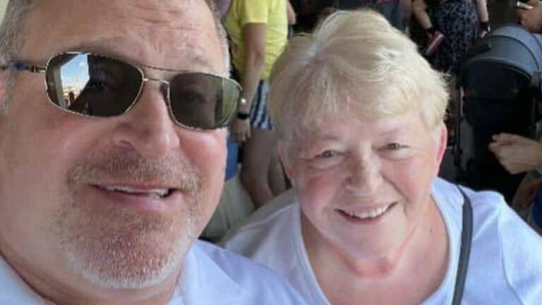 Woman and her son celebrate Disney World's 50th by recreating a special ...