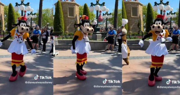 Clarabelle Cow And Goofy