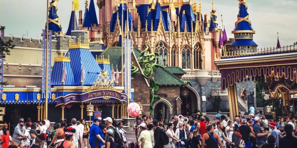 After Closing Down Location, Shut Down Plan Updated at Magic Kingdom ...