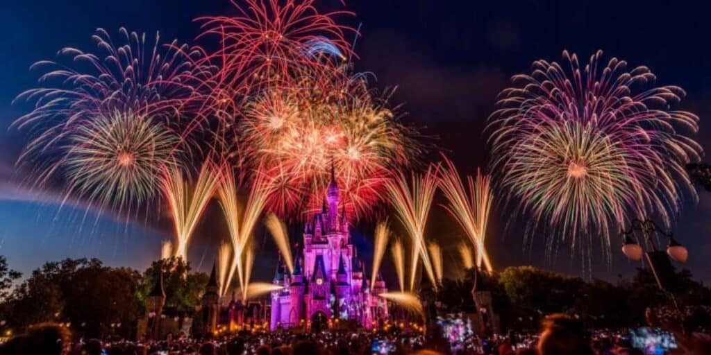 The Magic of Disney Fireworks: 5 Reasons to Watch at Walt Disney World ...