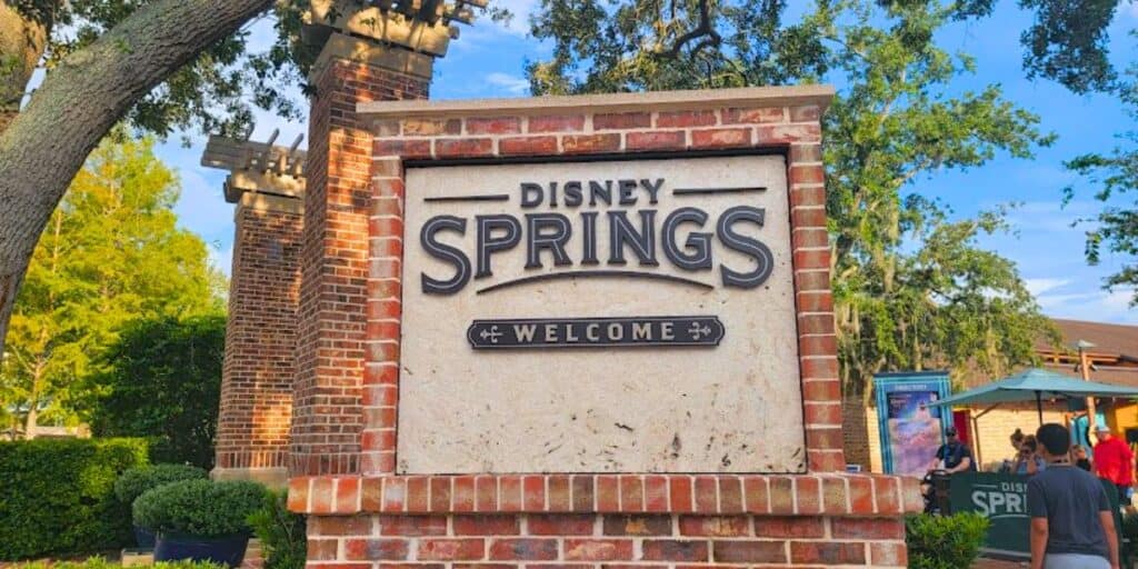 Disney Springs Removes Some Free Parking for Guests Starting Now ...