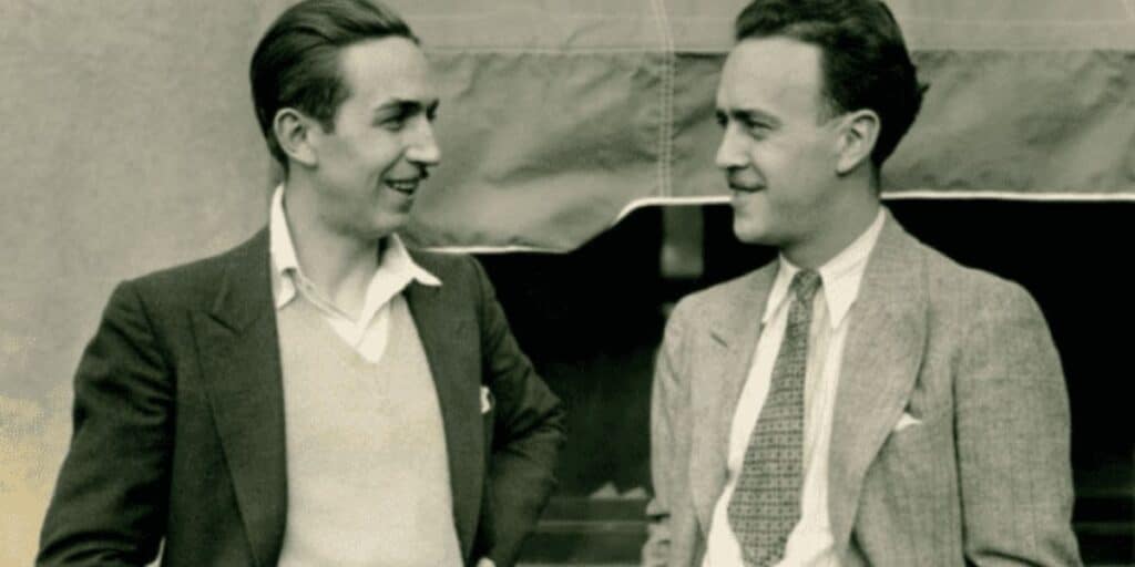 Walt Disney is Alive and Well in One Missouri City, and Residents Are ...