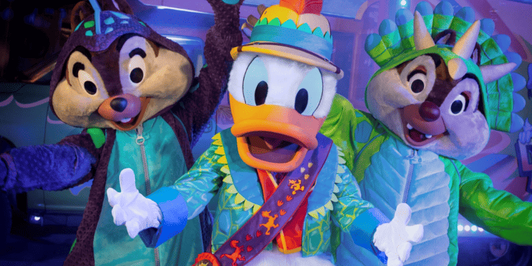 Donald & Daisy Duck Are Packing Their Bags, Leaving Disney World ...