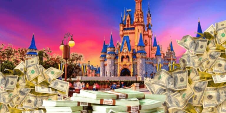 Disney World's Mind-Blowing Daily Profits | Disney Dining