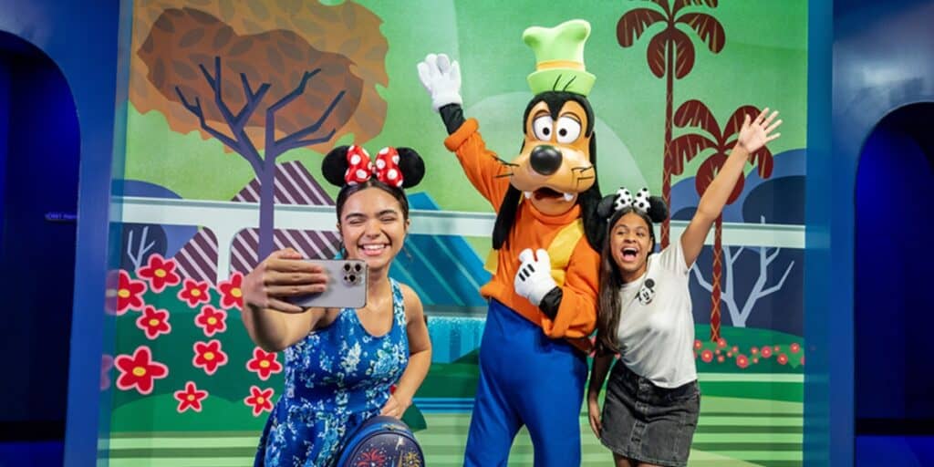 Disney Current Challenge: Engaging Gen Z in the Parks | Disney Dining
