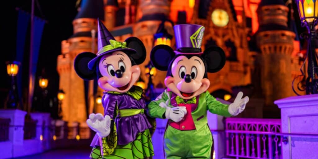 Pluto’s Long-Lost Halloween Attraction Returns to EPCOT | Disney Dining