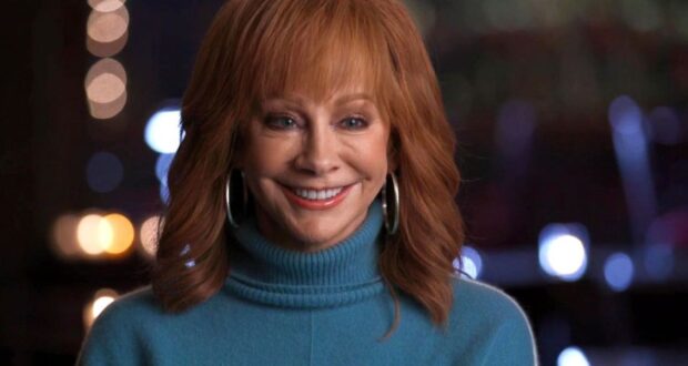 Reba McEntire Eyes Marvel Role: 'I Want to Be a Superhero' | Disney Dining