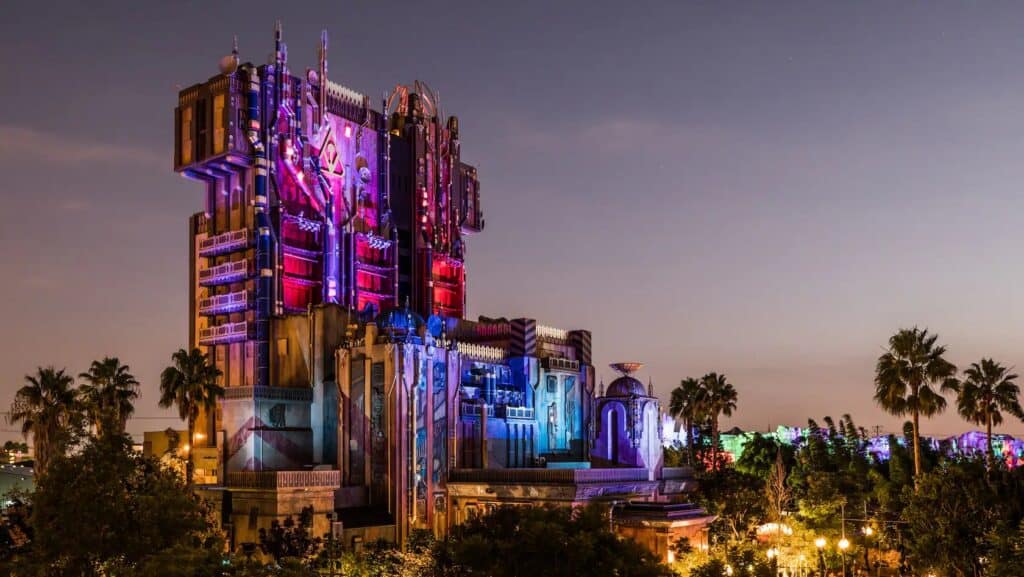 Third Pooping Incident in Line at Guardians of the Galaxy Attraction ...
