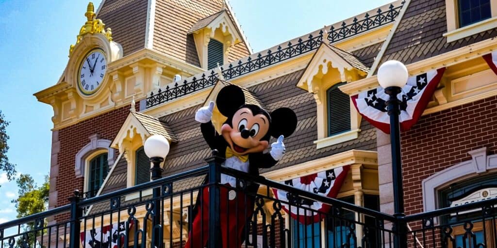 Presidential Command Hits Walt Disney World Following Political ...