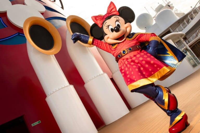 Minnie Mouse Gets Feminist Transformation, Disney Reveals | Disney Dining
