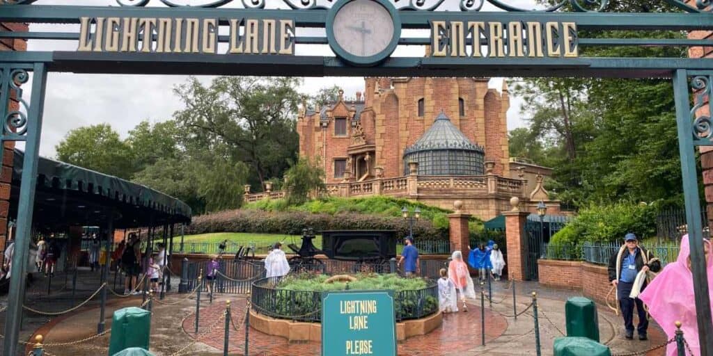 Disney May Be Forced to Hit Pause on Lightning Lane as Guest ...