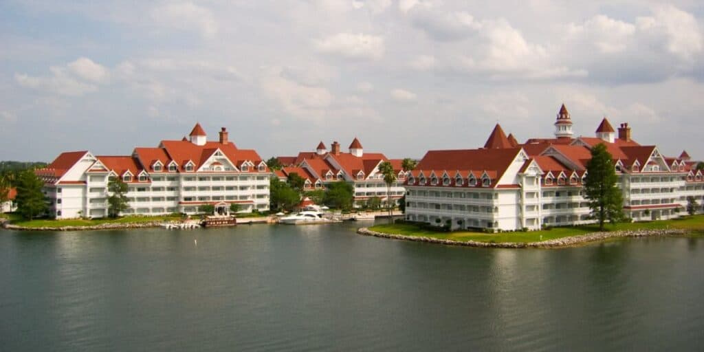 Disney World’s Biggest 2025 Hotel Discount Is About to Vanish