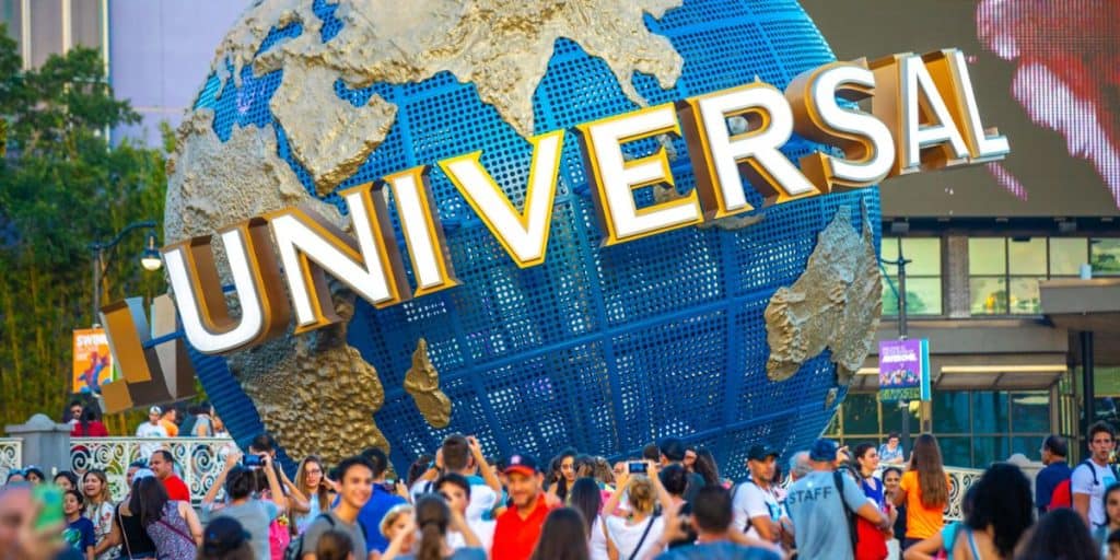 A Surprising Change Is Shortening Nights at Universal Orlando—Here’s ...