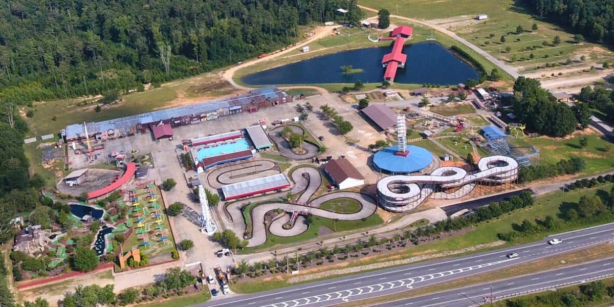 Fun Spot America to Close Theme Park After Three Decades